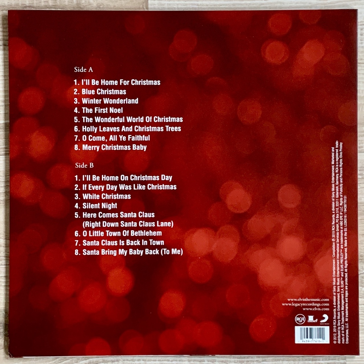 The Classic Christmas Album: Elvis Presley singt Weihnachtslieder - plattenkritik.com